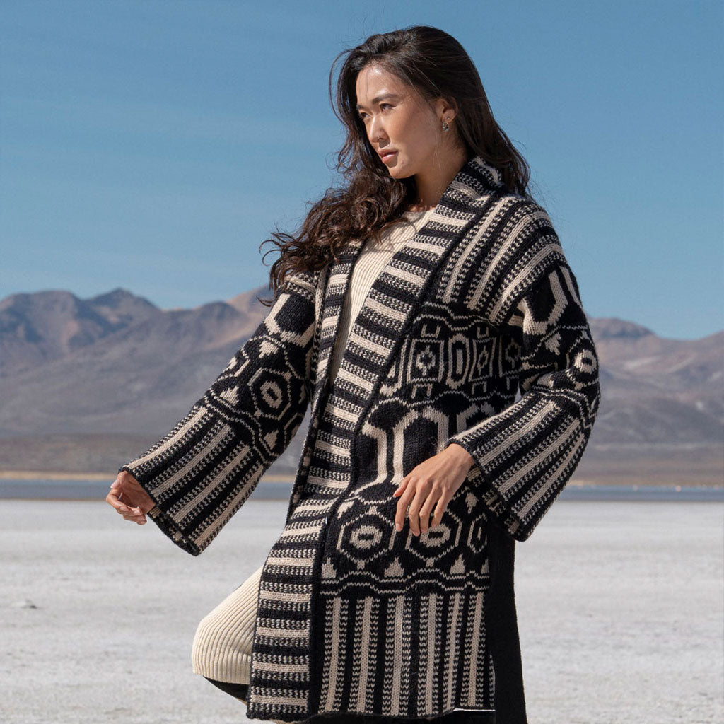 Alpaca Collections: Peruvian Alpaca Clothing & Vicuña